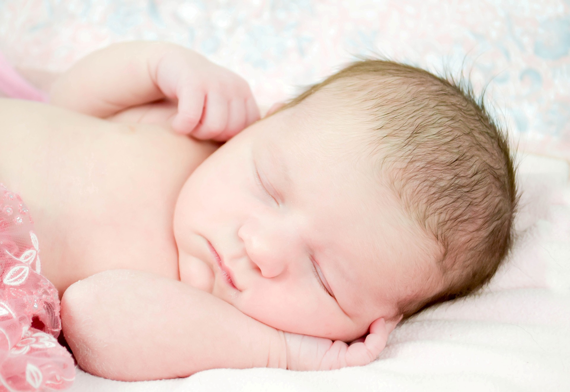 Contactez pour réserver une place en crèche - Crèche Adorée